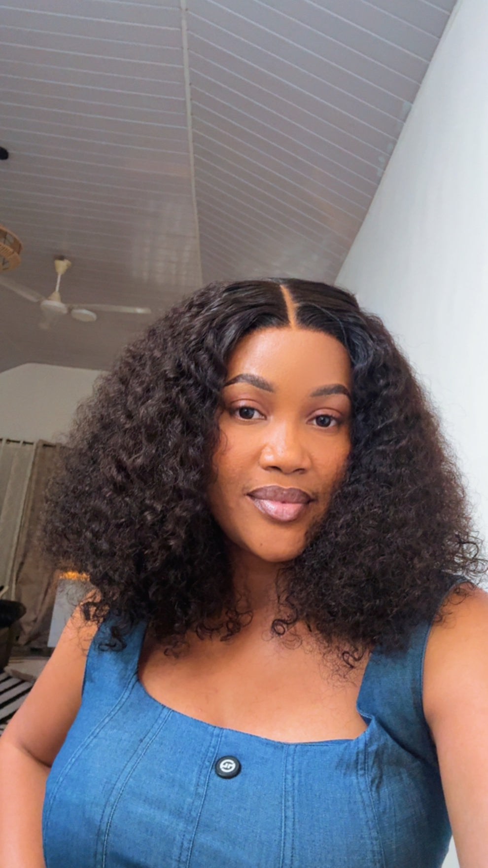 Veve 4/4 Curls – Wigs and Bundles Hub